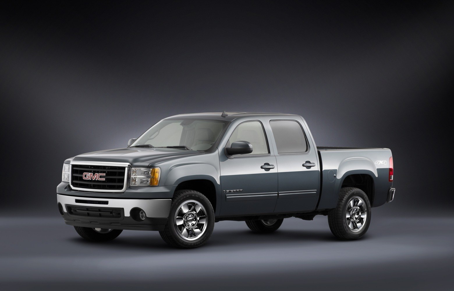 GMC Sierra 1500 III (GMT900) Crew Cab Short Box 5.3 Vortec V8 (315 Hp ...